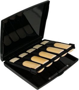 Best Clarinet Reed Cases – A Comprehensive Buying Guide - Clarinet Expert